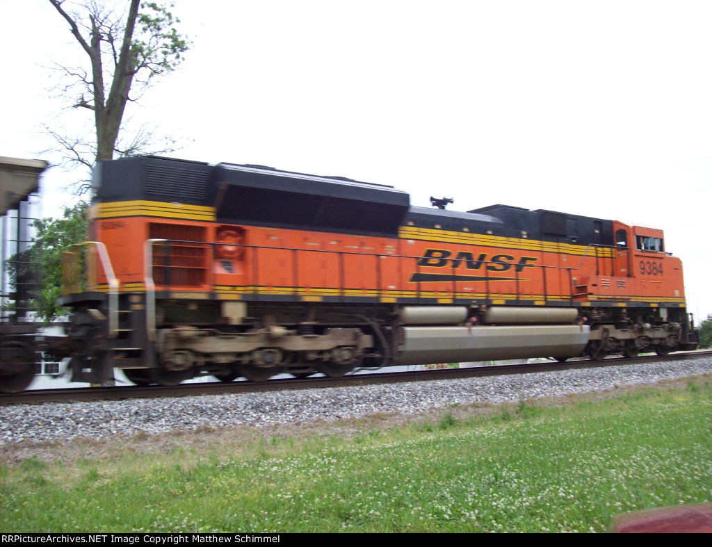 BNSF 9384 - DPU